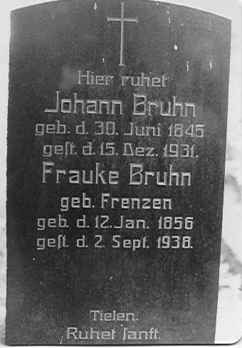 Bruhn headstone Erfde, Germany