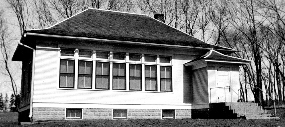 Front: Wayne Ranniger