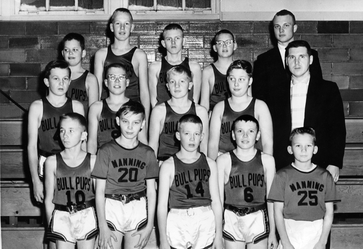 Back: Dennis Rowedder, David Schroeder, Dale Moeller, John Hornberger ...