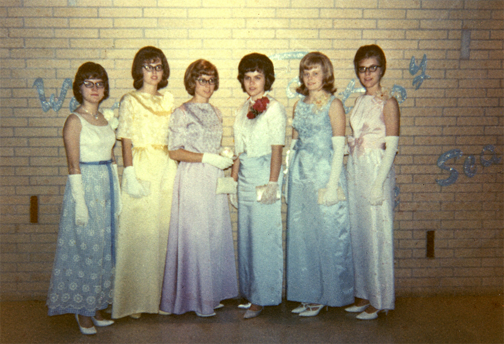 Carol Ranniger, Joan Ranniger, Janet Ranniger, Bette Kruse , Donna ...